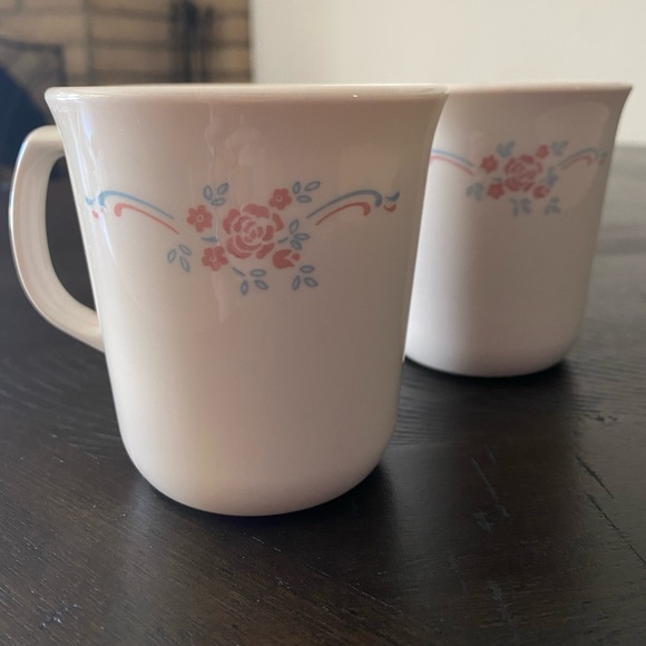 Corningware | Kitchen | Vintage Antique Corning Corningware English Breakfast Rose Mugs Cups Set ...